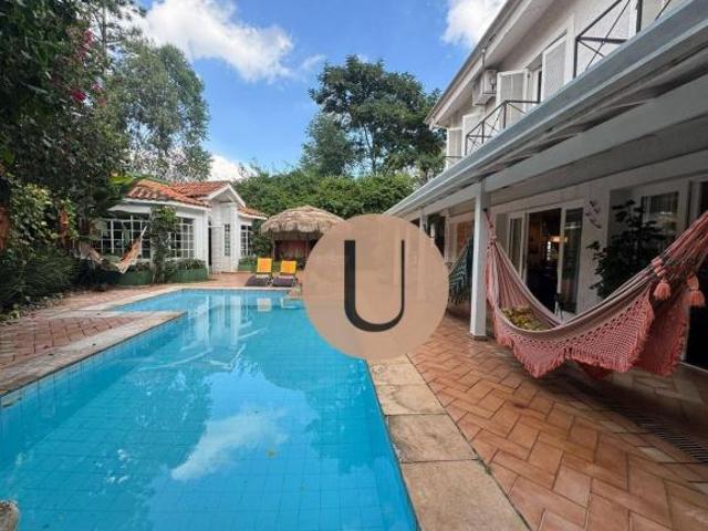 Casa com 4 dormitórios à venda, 402 m² por R$ 3.200.000,00 Residencial Cinco Alphaville Santan
