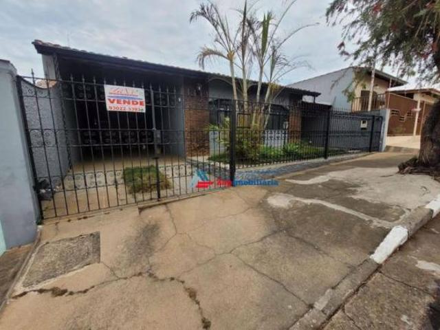 Casa com 4 dormitórios à venda, 414 m² por R$ 800.000,00 Vila Mota Bragança Paulista/SP