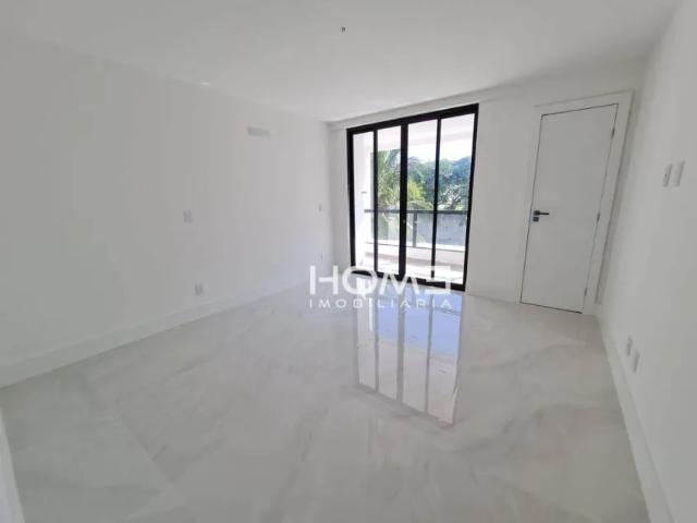Casa com 4 dormitórios à venda, 410 m² por R$ 3.200.000,00 Recreio dos Bandeirantes Rio de Janei