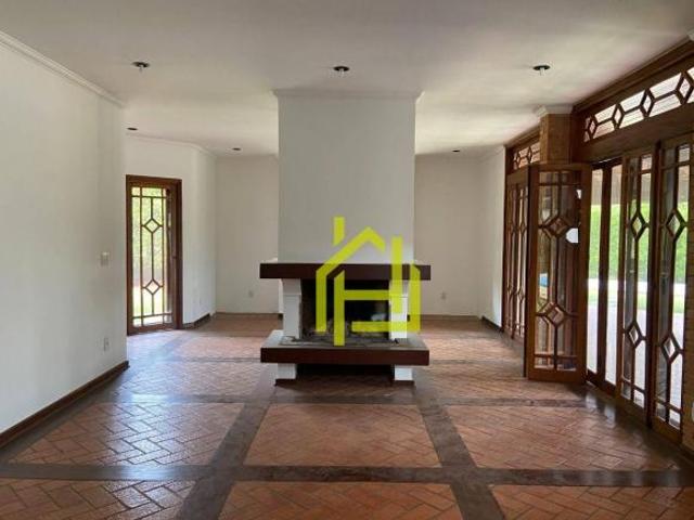 Casa com 4 dormitórios à venda, 426 m² por R$ 3.400.000,00 Condomínio Lago Azul Araçoiaba da Ser