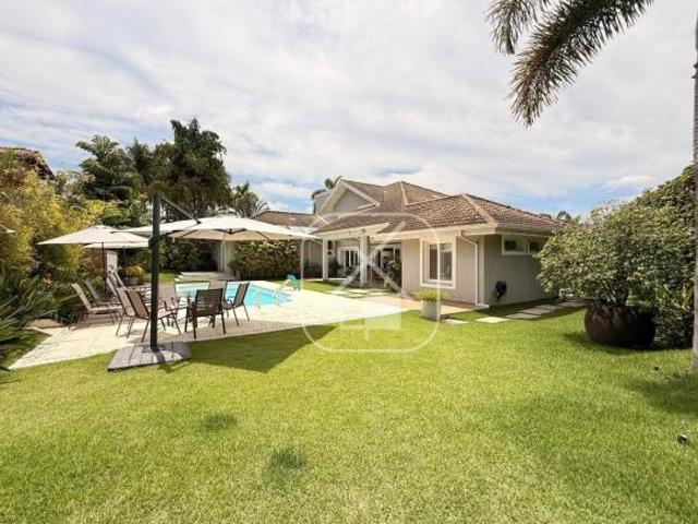 Casa com 4 dormitórios à venda, 420 m² por R$ 3.500.000,00 Estância Guararema Guararema/SP