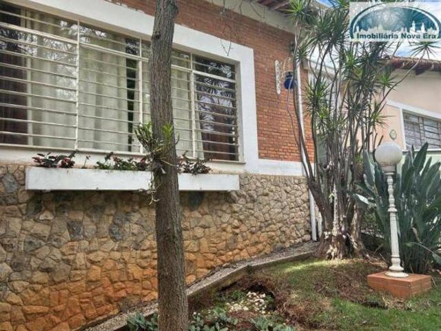 Casa com 4 dormitórios à venda, 420 m² por R$ 1.600.000,10 Centro Vinhedo/SP