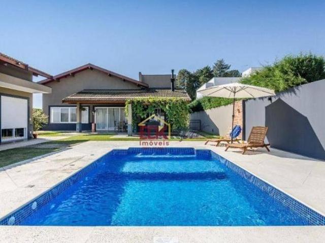 Casa com 4 dormitórios à venda, 434 m² por R$ 3.400.000,00 Condomínio Chácaras Cataguá Taubaté/S