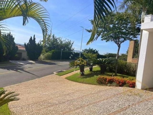 Casa com 4 dormitórios à venda, 435 m² por R$ 3.450.000,00 Residencial Parque Das Araucárias Cam