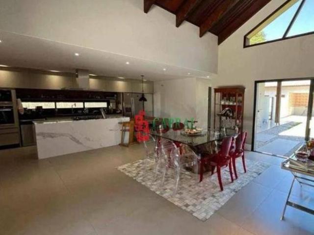 Casa com 4 dormitórios à venda, 435 m² por R$ 2.780.000,00 Caputera Arujá/SP