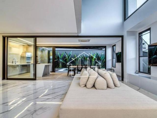 Casa com 4 dormitórios à venda, 430 m² por R$ 3.500.000,00 Urbanova São José dos Campos/SP