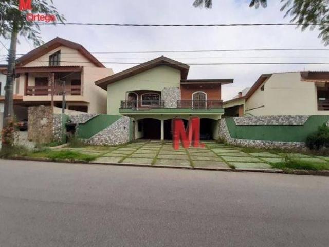 Casa com 4 dormitórios à venda, 430 m² por R$ 1.800.000,00 Condomínio Granja Olga I Sorocaba/SP