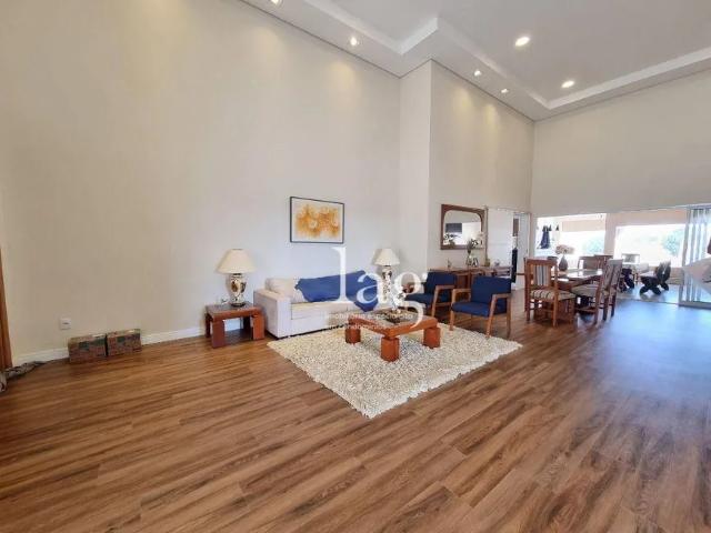 Casa com 4 dormitórios à venda, 430 m² por R$ 2.750.000,00 Condomínio Residencial Jardim Solar do