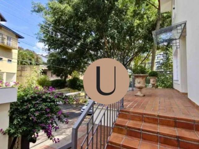 Casa com 4 dormitórios à venda, 430 m² por R$ 2.950.000,00 Panamby São Paulo/SP