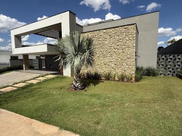 Casa com 4 dormitórios à venda, 440 m² por R$ 5.300.000,00 Condomínio Saint Pa