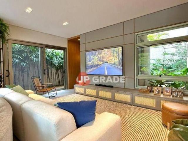 Casa com 4 dormitórios à venda, 440 m² por R$ 9.000.000 Gênesis 2 Santana de Parnaíba/SP