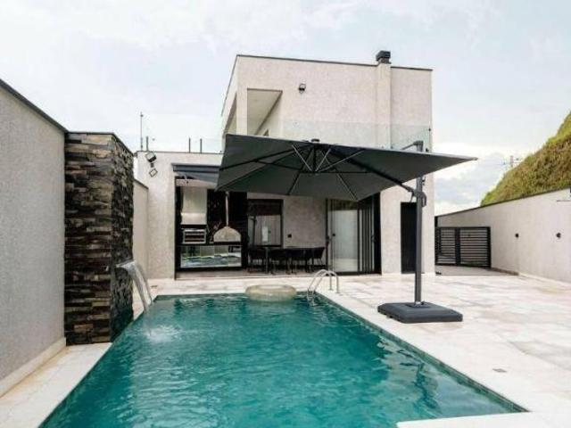 Casa com 4 dormitórios à venda, 442 m² por R$ 2.738.000,00 Condomínio Entre Serras Residencial S