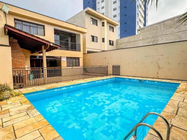 Casa com 4 dormitórios à venda, 454 m² na Vila Assunção Santo André/SP