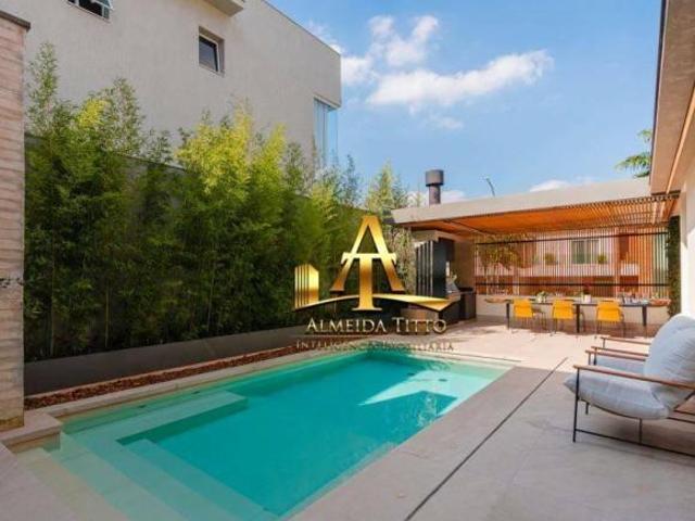 Casa com 4 dormitórios à venda, 456 m² por R$ 8.900.000 Residencial Villa Solaia Barueri/SP