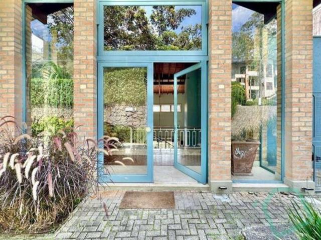 Casa com 4 dormitórios à venda, 457 m² por R$ 2.280.000 Parque das Artes Embu das Artes/SP