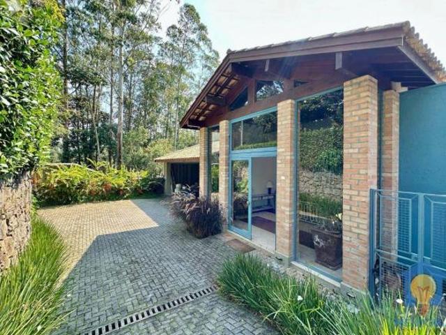 Casa com 4 dormitórios à venda, 457 m² por R$ 2.280.000,00 Parque das Artes Embu das Artes/SP