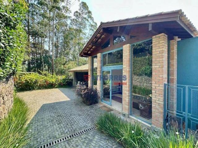 Casa com 4 dormitórios à venda, 457 m² por R$ 2.295.000,00 Parque das Artes Embu das Artes/SP