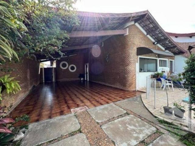 Casa com 4 dormitórios à venda, 450 m² Jardim das Nações Taubaté/SP