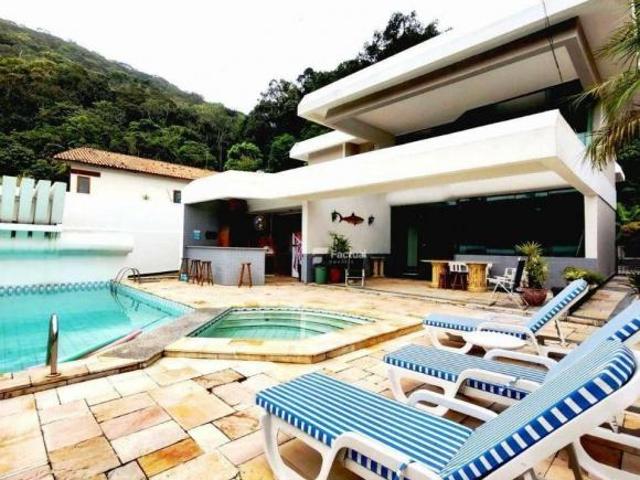 Casa com 4 dormitórios à venda, 450 m² por R$ 3.200.000,00 Costão do Pernambuco Guarujá/SP