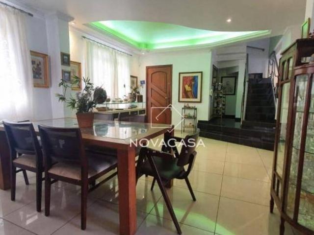 Casa com 4 dormitórios à venda, 450 m² por R$ 1.300.000,00 Santa Terezinha Belo Horizonte/MG