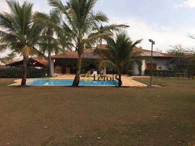 Casa com 4 dormitórios à venda, 450 m² por R$ 2.200.000,00 Condomínio Village Haras São Luiz Sal