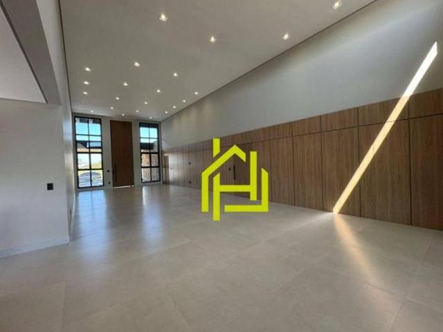 Casa com 4 dormitórios à venda, 450 m² por R$ 4.800.000 Residencial Saint Patrick Sorocaba/SP