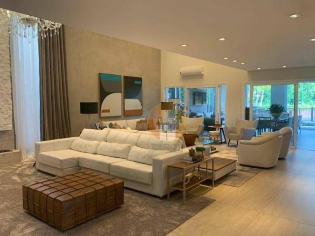 Casa com 4 dormitórios à venda, 450 m² por R$ 4.300.000 Jardim do Golf I Jandira/SP
