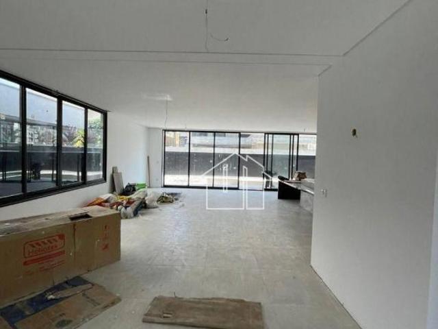 Casa com 4 dormitórios à venda, 450 m² por R$ 5.500.000,00 Jardim do Golfe São José dos Campos/S
