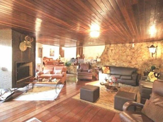Casa com 4 dormitórios à venda, 453 m² SEM MOBÍLIA
