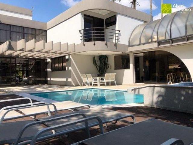 Casa com 4 dormitórios à venda, 466 m² por R$ 4.490.000,00 Aldeia da Serra Barueri/SP