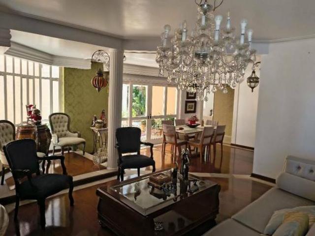 Casa com 4 dormitórios à venda, 460 m² por R$ 2.500.000,00 Alto Taquaral Campinas/SP