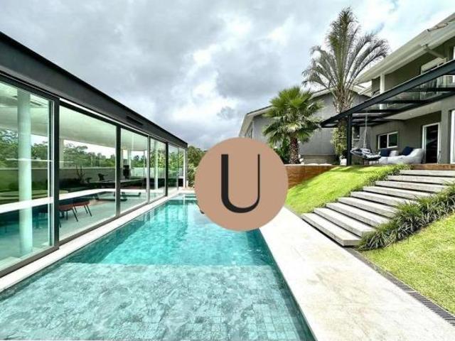 Casa com 4 dormitórios à venda, 463 m² por R$ 5.170.000,00 Granja Viana Embu das Artes/SP