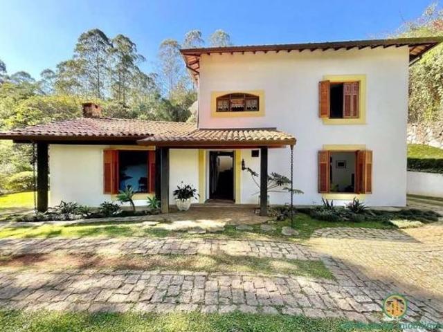 Casa com 4 dormitórios à venda, 478 m² por R$ 1.600.000,00 Vila Real Moinho Velho Embu das Artes