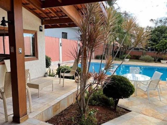 Casa com 4 dormitórios à venda, 488 m² por R$ 3.300.000,00 Nova Gardênia Atibaia/SP