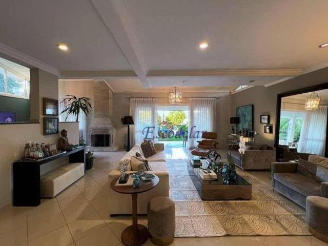 Casa com 4 dormitórios à venda, 496 m² por R$ 3.300.000,00 Vila Santo Antônio Cotia/SP
