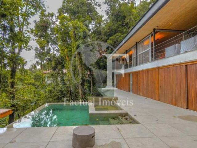 Casa com 4 dormitórios à venda, 500 m² São Pedro Guarujá/SP