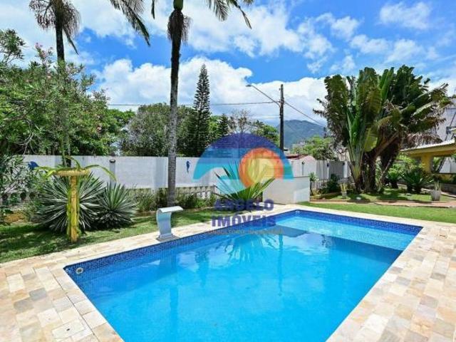 Casa com 4 dormitórios à venda, 500 m² por R$ 1.800.000,00 Centro Peruíbe/SP