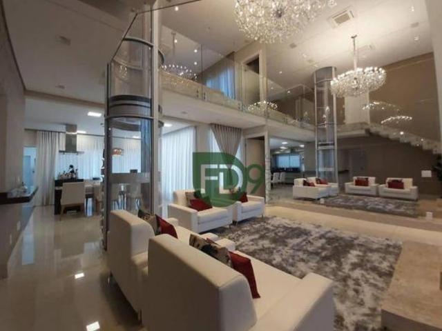 Casa com 4 dormitórios à venda, 500 m² por R$ 4.500.000,00 Condomínio Residencial Jardim Tripoli