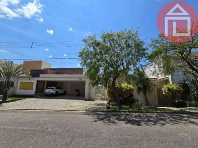 Casa com 4 dormitórios à venda, 519 m² por R$ 3.500.000,00 Condomínio Residencial Euroville Brag