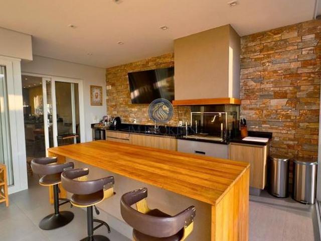 Casa com 4 dormitórios à venda, 539 m² por R$ 9.500.000,00 Tamboré 10 Santana de Parnaíba/SP