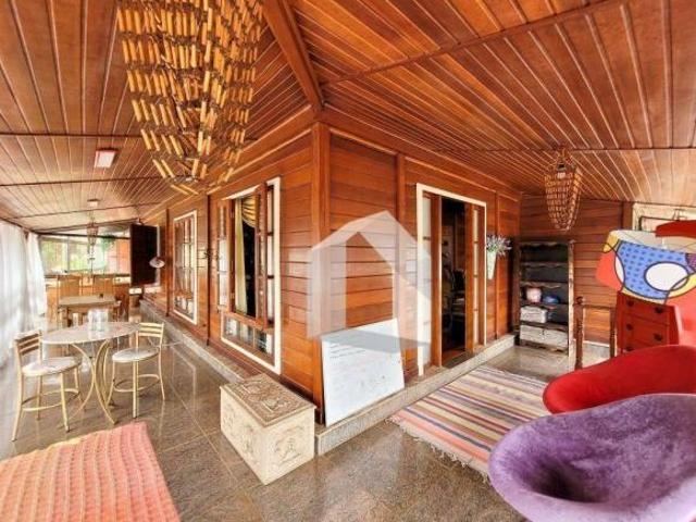 Casa com 4 dormitórios à venda, 530 m² por R$ 2.100.000,00 Chácara Praia do Sol Poços de Caldas/