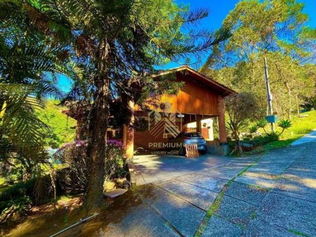 Casa com 4 dormitórios à venda, 546 m² por R$ 1.290.000,00 Clube da Montanha Atibaia/SP