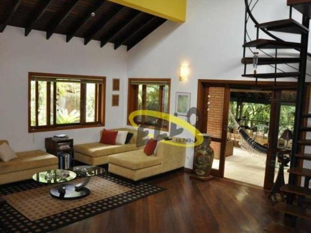 Casa com 4 dormitórios à venda, 540 m² por R$ 1.950.000,00 Granja Viana Jandira/SP