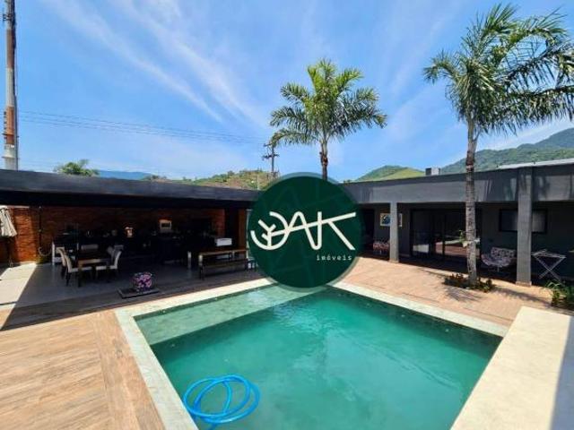 Casa com 4 dormitórios à venda, 550 m² por R$ 3.000.000,00 S Camburi São Sebastião/SP