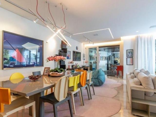 Casa com 4 dormitórios à Venda, 550 m² por R$ 5.500.000,00 Alto da Boa Vista São Paulo/SP