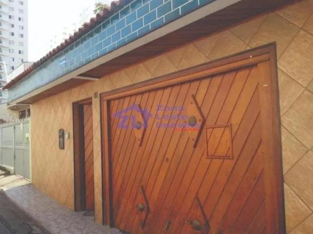 Casa com 4 dormitórios à venda