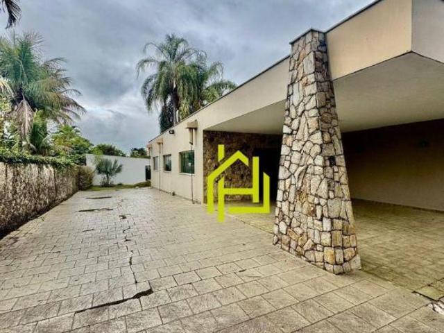 Casa com 4 dormitórios à venda, 565 m² por R$ 4.000.000 Chácaras Residenciais Santa Maria Votora
