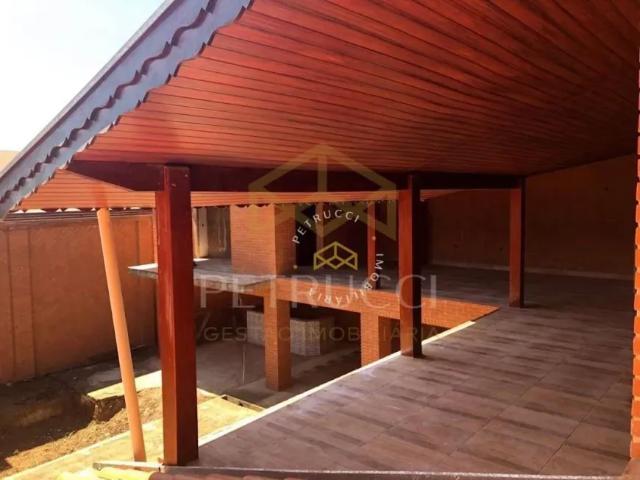 Casa com 4 dormitórios à venda, 585 m² por R$ 1.500.000,00 Cascata Paulínia/SP