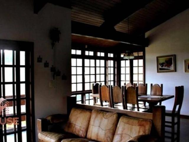 Casa com 4 dormitórios à venda, 606 m² por R$ 1.380.000,00 Parque Santa Teresa Santa Isabel/SP