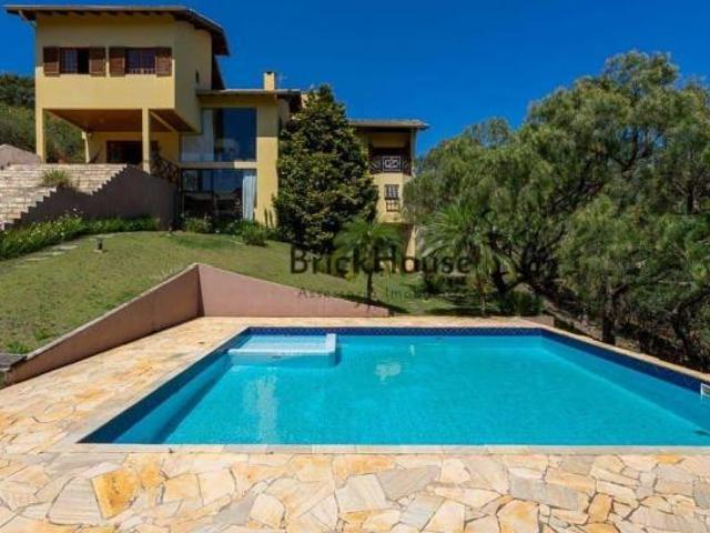 Casa com 4 dormitórios à venda, 600 m² por R$ 1.600.000,00 Quebec Ville São Roque/SP